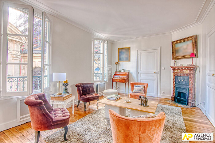 Appartement à vendre - Versailles, Notre Dame - 6 pièces - 4 chambres