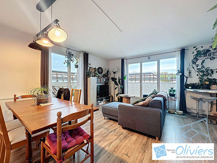 Appartement à vendre - Trappes, La Plaine de Neauphle - 3 pièces - 2 chambres