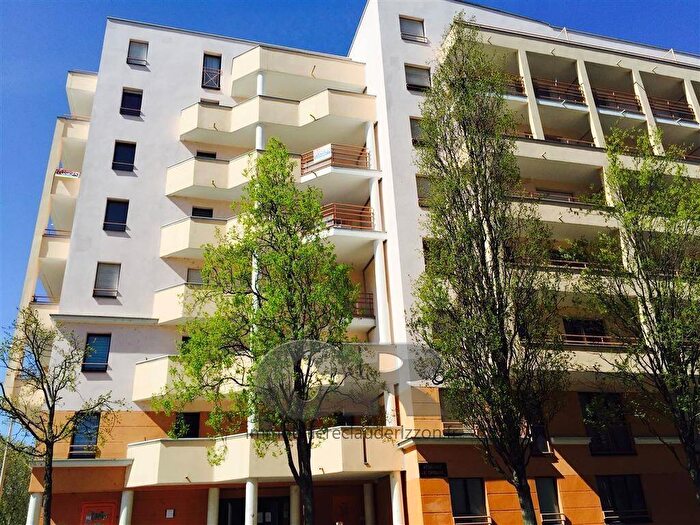 Appartement à louer - Mon Désert-Jeanne dArc, Nancy - 2 pièces - 1 chambre