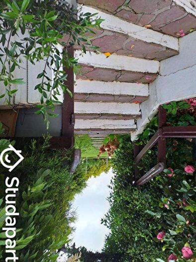 Appartement à louer - Ouest, Hasparren - 1 pièce - 3 chambres