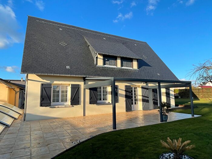 Maison à vendre - Bernay - 5 pièces - 4 chambres