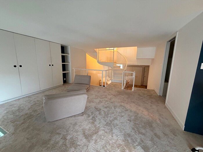 Appartement 5 pièces à Val de Grace, Paris 5ème arrondissement, à louer