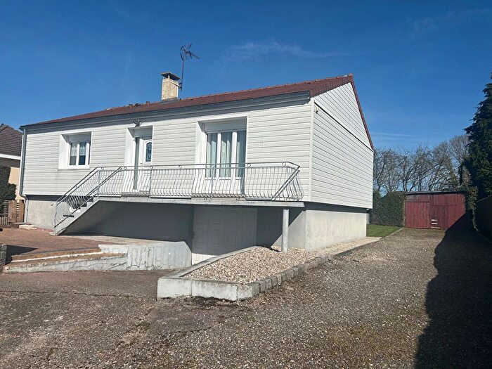 Maisons à vendre et appartements à louer - 3