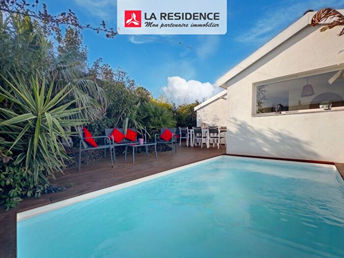 Maison à vendre - Roquebrune-sur-Argens, Golf - 4 pièces - 3 chambres