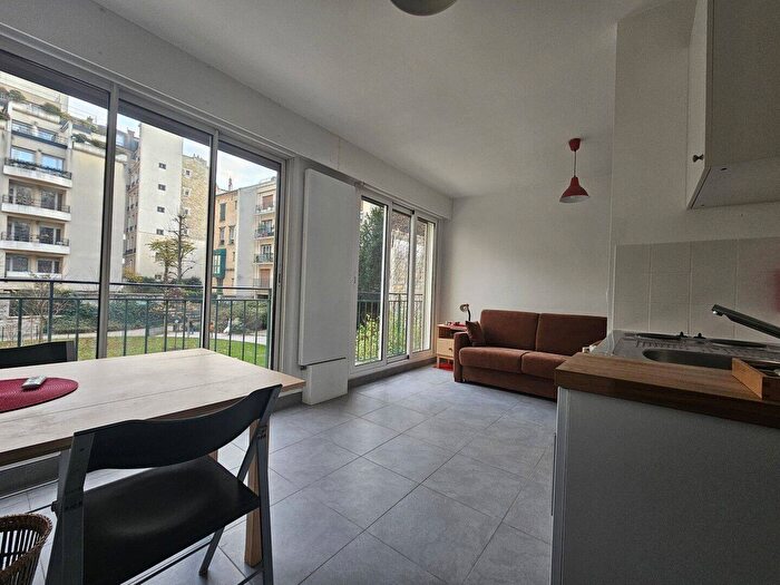 Appartement à louer - Pereire-Malesherbes, Paris ème arrondissement - 1 pièce