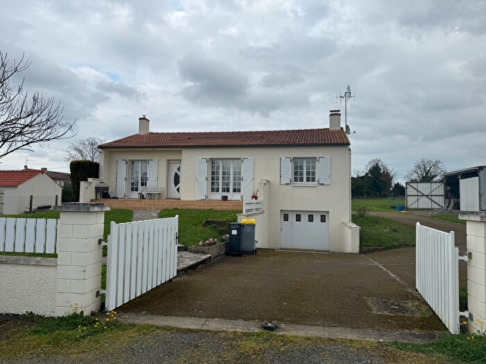 Maison 4 pièces à vendre à Nalliers