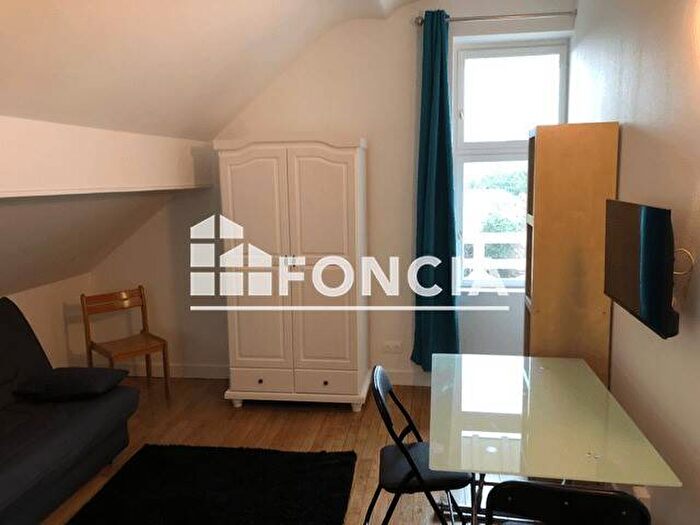 Appartement à louer - Petit Dammarie-Croix Saint Jacques, Dammarie-les-Lys - 1 pièce