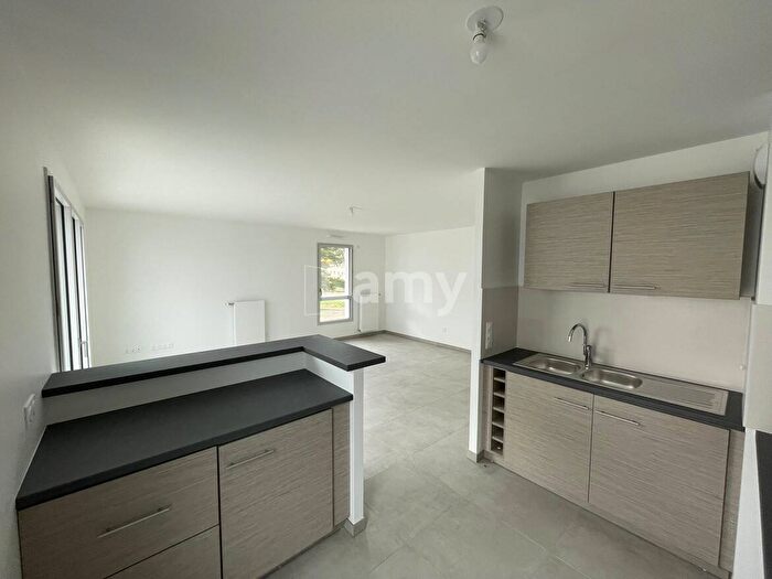 Appartement à louer - Ateliers SNCF, Chenôve - 3 pièces