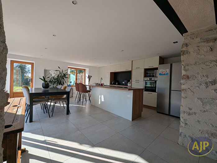 Maison à vendre - Clisson - 5 pièces - 3 chambres