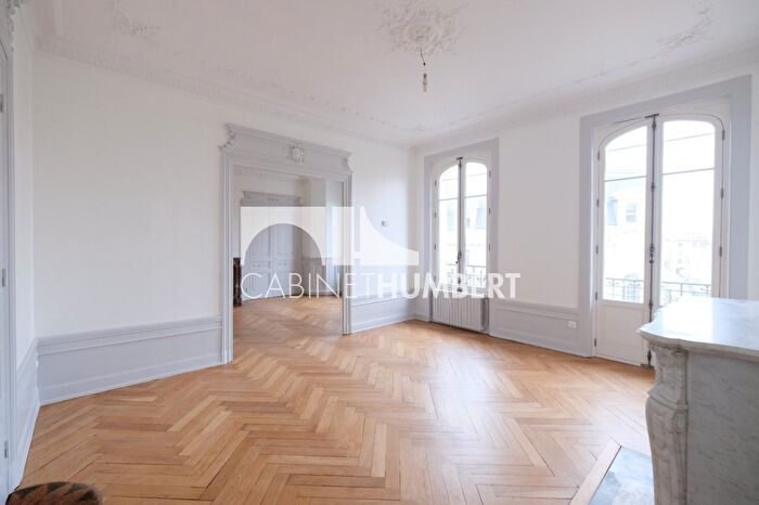Appartement 5 pièces à louer à Saint-Étienne, Centre-ville, Peuple, Chavanelle