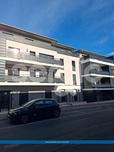 Appartement à louer - Corbeil-Essonnes, Montconseil - 3 pièces - 2 chambres