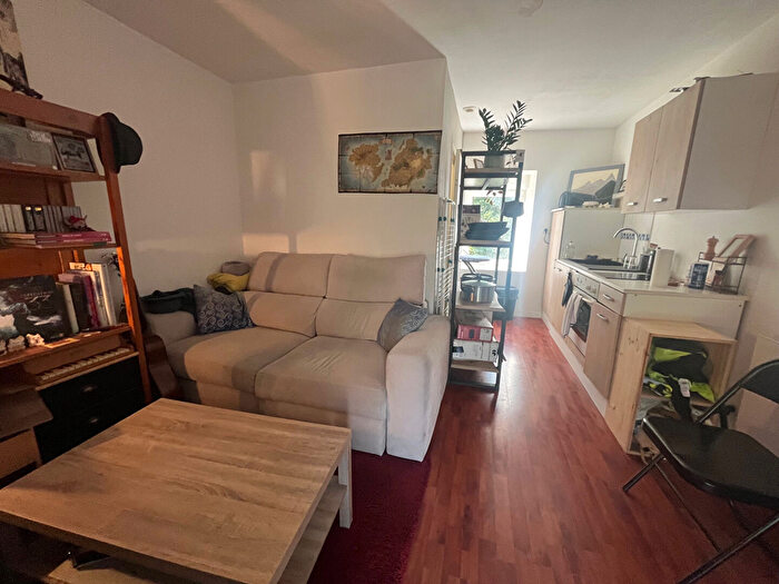 Appartement à vendre - Tinténiac - 1 pièce