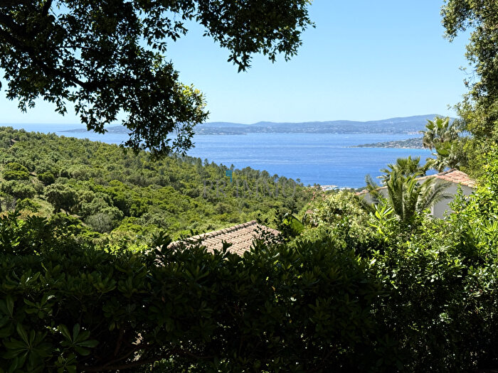 Roquebrune-sur-Argens, Massel, Le Bois dAngélis : Maison 4 pièces à vendre