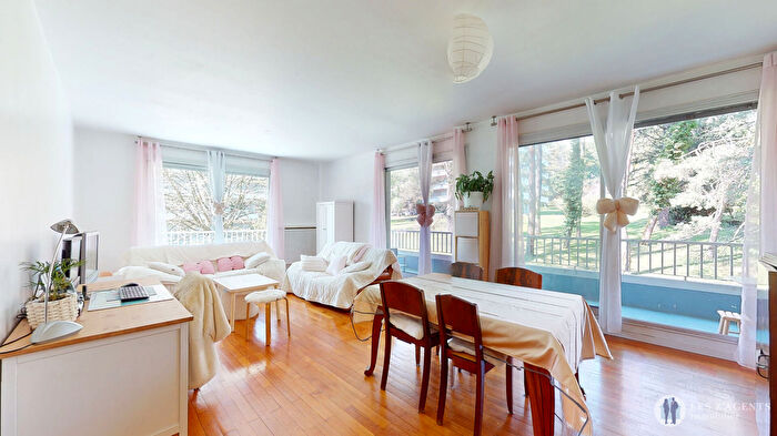 Appartement à vendre - Meylan, Haut Meylan, Charlaix - 2 pièces - 1 chambre