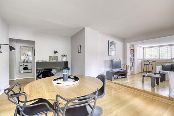 Appartement à vendre - Le Chesnay, Saint-Germain, Nouvelle France - 5 pièces - 3 chambres