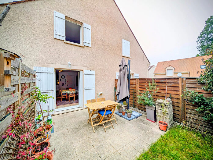 Appartement à vendre - La Queue-lez-Yvelines, La Queue-les-Yvelines - 3 pièces - 2 chambres