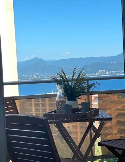 Appartement à louer - Balestrino, Ajaccio - 2 pièces