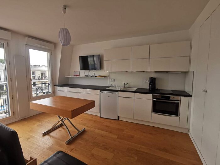 Appartement à louer - Issy-les-Moulineaux - 1 pièce