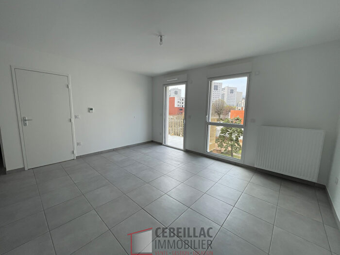 Appartement à louer - Clermont-Ferrand, Jaude, Fontgiève Saint-Alyre - 2 pièces - 1 chambre