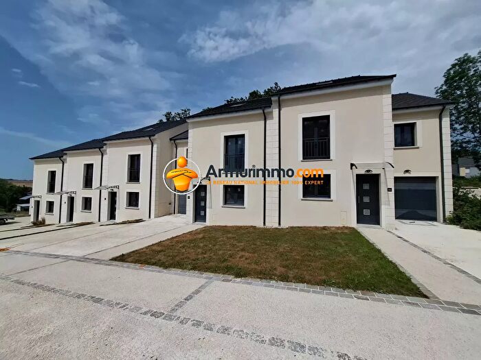 Crécy-la-Chapelle : Maison 6 pièces à vendre