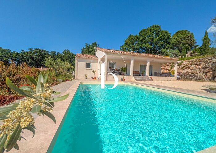 Maison 5 pièces à Barjac, à vendre