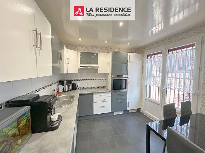 Maison à vendre - Stains - 4 pièces - 3 chambres