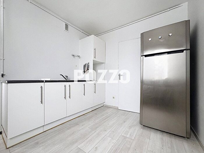 Appartement à louer - Centre, Cherbourg-en-Cotentin - 3 pièces - 2 chambres