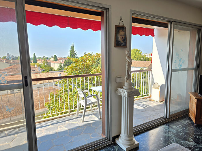 Appartement à vendre - Arles, Centre-ville - 4 pièces - 3 chambres