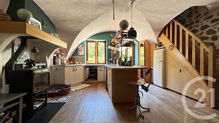 Maison 4 pièces à vendre à La Roche-des-Arnauds