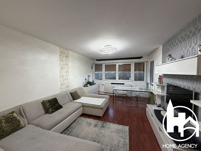 Appartement à vendre - Schiltigheim - 4 pièces - 3 chambres