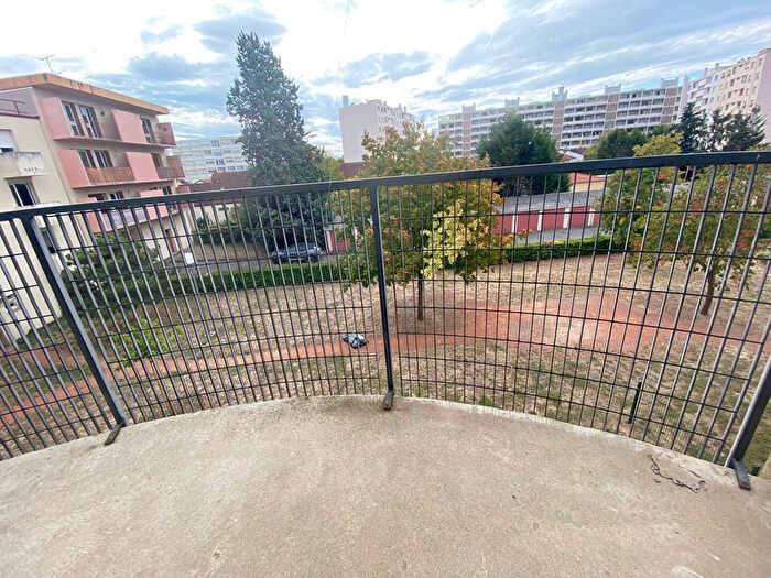 Roanne, Faubourg Paris - Appartement 3 pièces à louer