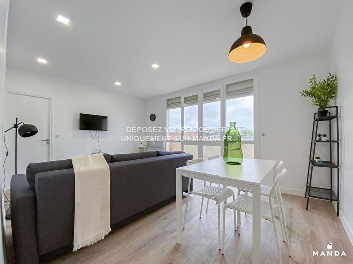 Appartement 5 pièces à Créteil, Bas du Mont-Mesly, à louer