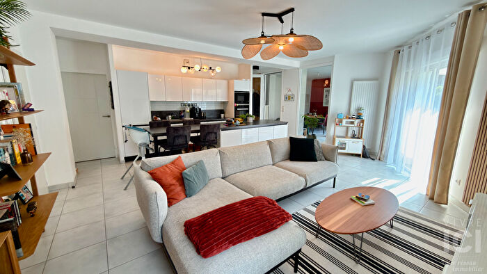Appartement à vendre - Carquefou, Centre-ville, Charbonneau, Châteaubriand, Bois Saint-Lys - 3 pièces - 2 chambres
