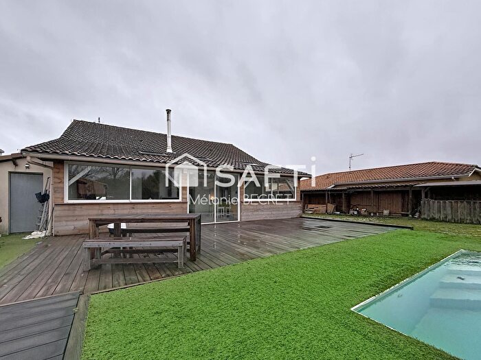 Maison à vendre - Hostens - 6 pièces - 3 chambres