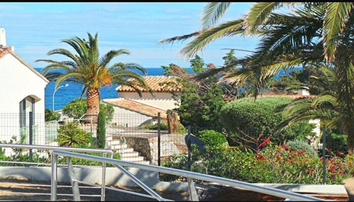 Roquebrune-sur-Argens : Maison 7 pièces à louer