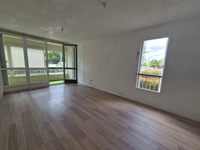 Appartement 2 pièces à louer à Gravières-Gravette-Beaulieu-Lagrue-Plaisance, Cenon