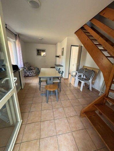 Maison 3 pièces à Verzeille, à louer