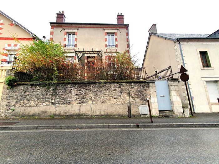 Maison 8 pièces à Bourges, Chancellerie, Gibjoncs, Moulon, à vendre