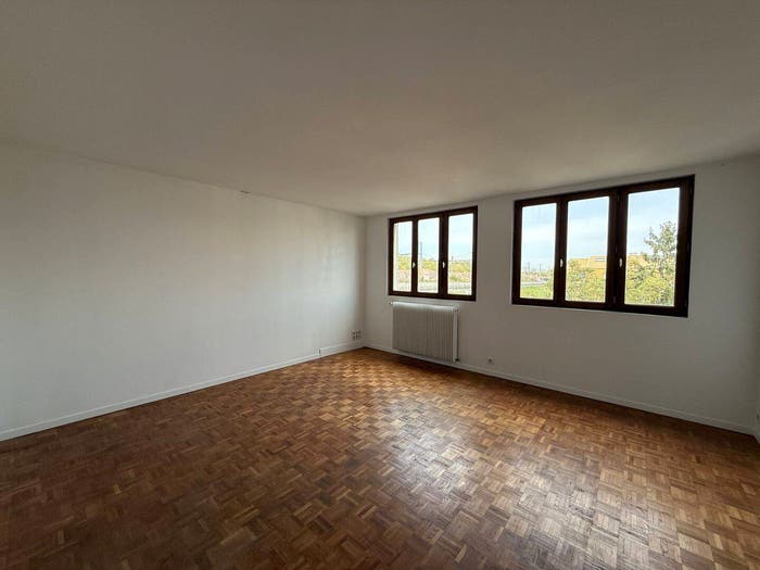 Les Pierres Plates, Malakoff : Appartement 3 pièces à louer