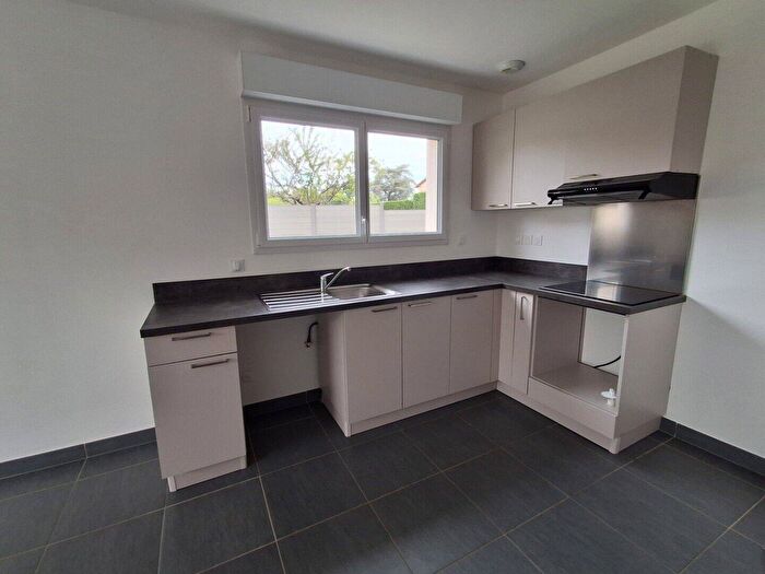 Chasselay : Appartement 4 pièces à louer