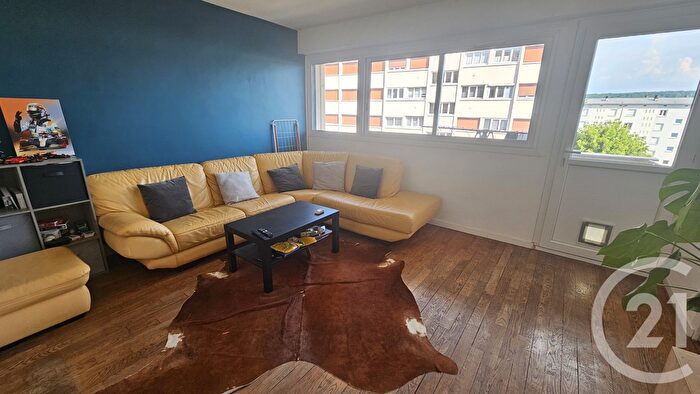 Besançon, Palente, Orchamps, Saragosse, Vaîtes : Appartement 4 pièces à louer