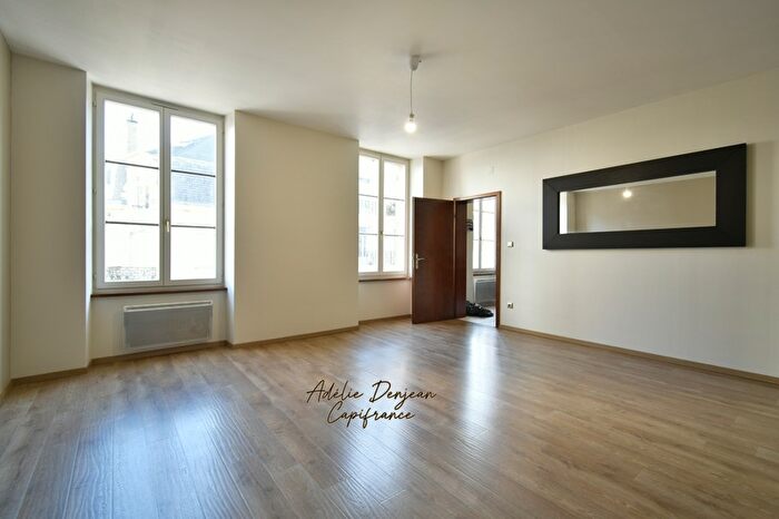 Appartement à louer - Reims, Centre-ville - 2 pièces - 1 chambre