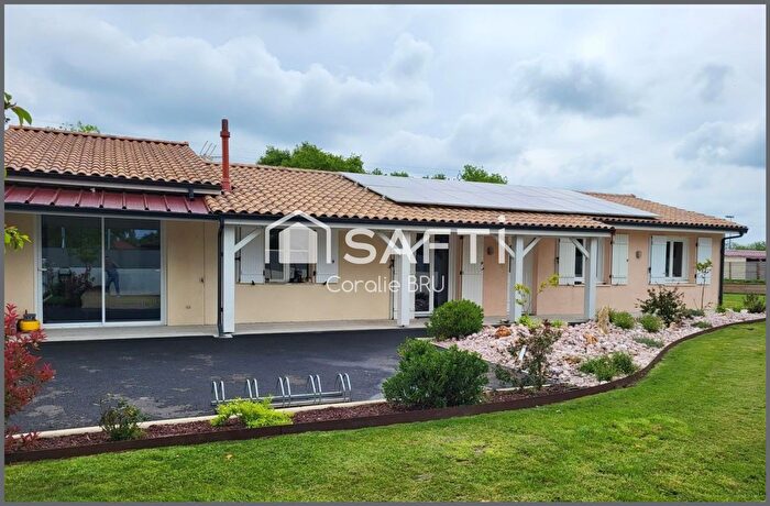 Maison à vendre - Saint-André-de-Cubzac - 6 pièces - 4 chambres