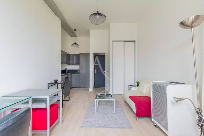 Appartement 1 pièce à Bellevue-Centre Ville, Yerres, à louer