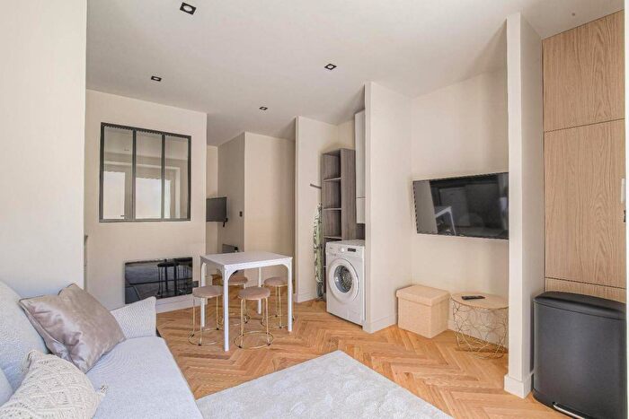 Appartement 1 pièce à louer - Centre et Sud Est, Saint-Didier-au-Mont-dOr