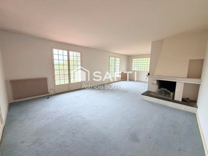Maison 8 pièces à Chauray, à vendre