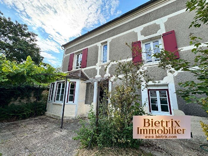 Maison à Champagne-sur-Oise, à vendre