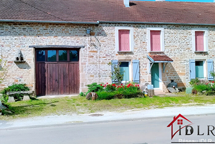 Corgirnon, Champsevraine : Maison 9 pièces à vendre