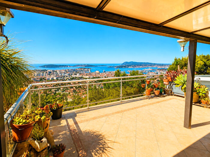 Toulon, Ubac, Dardennes, Barbasse, Mont Faron : Maison 5 pièces à vendre