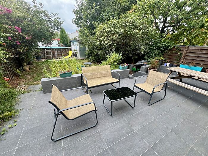 Maison à vendre - Le Bouscat, La Garenne, Carnot - 4 pièces - 3 chambres